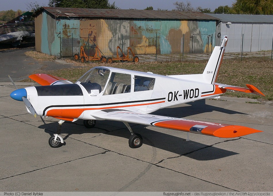 Zlin Z 43 © Daniel Rybka